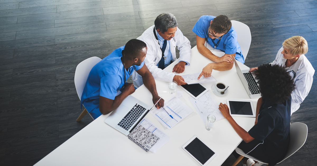 전자 건강 기록(EHR)에 임상 의사결정 지원(CDS) 포함하기: 모범 사례와 교훈 | Wolters Kluwer